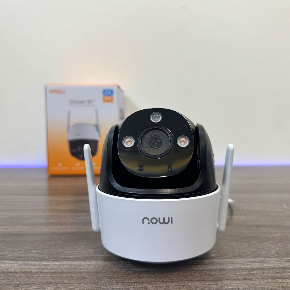 Camera Wifi ngoài trời xoay, đàm thoại 2 chiều, Full Color IMOU IPC ...